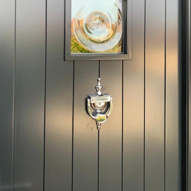 The Art of Choosing Ironmongery for Windows and Doors